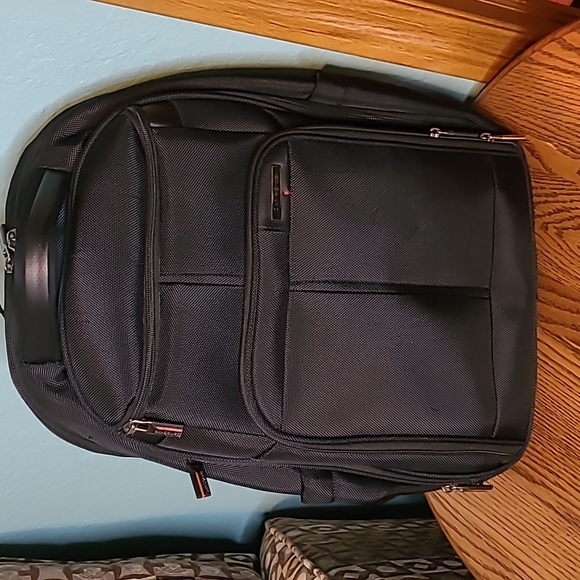 Samsonite | Bags | Samsonite Black Laptop Backpack Excellent | Poshmark